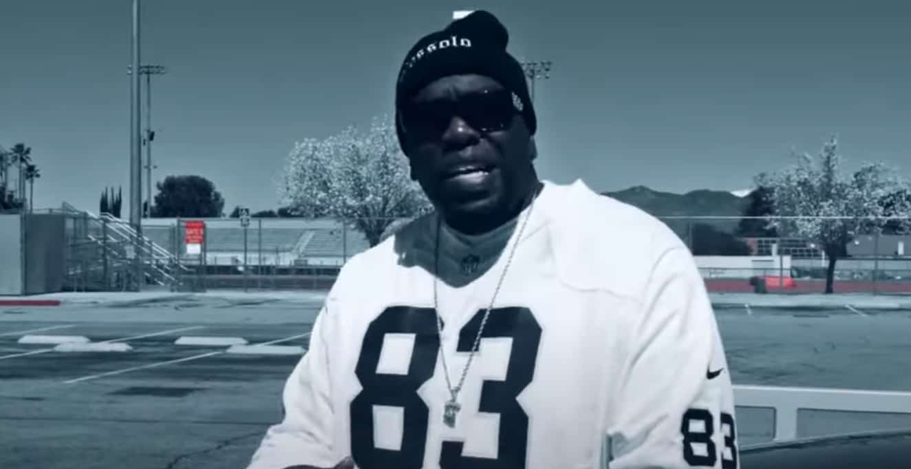 Bossolo pisti ulos uuden musavideon 'Do Yo Shit' - mukana WC!